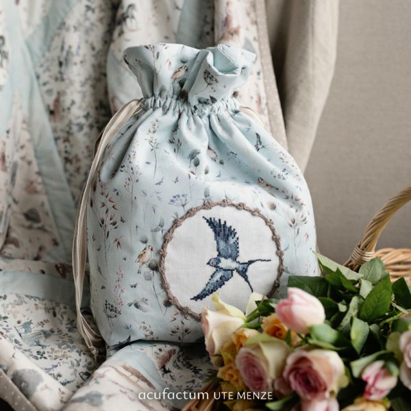 Acufactum Dear Jane Meadow Magic and Swallow Flight - Willow Cottage ...